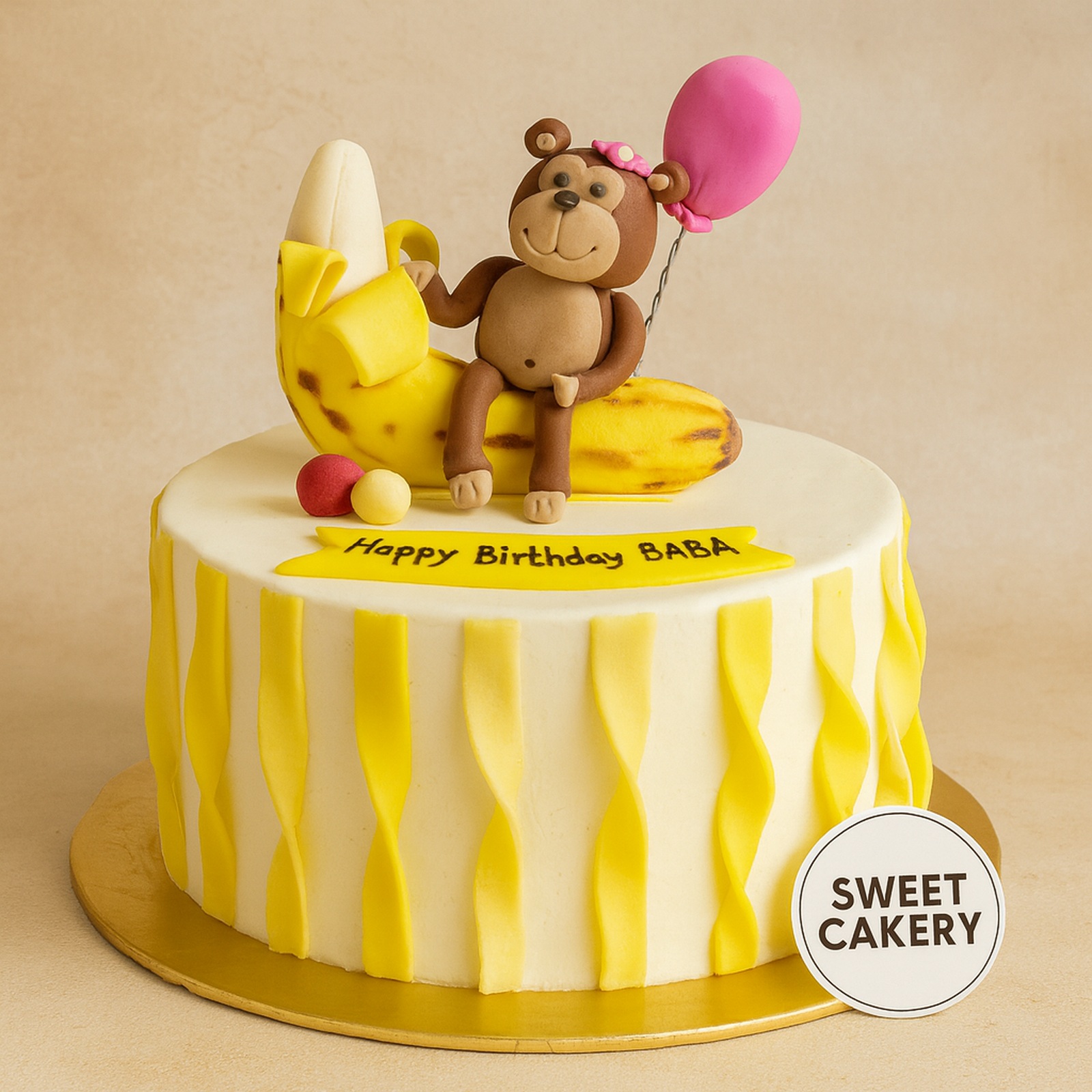 Monkey on Banana Birthday Cake - Sweet Cakery